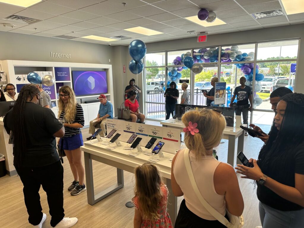 Comcast Unveils New Xfinity Retail Store in Hattiesburg | Comcast South