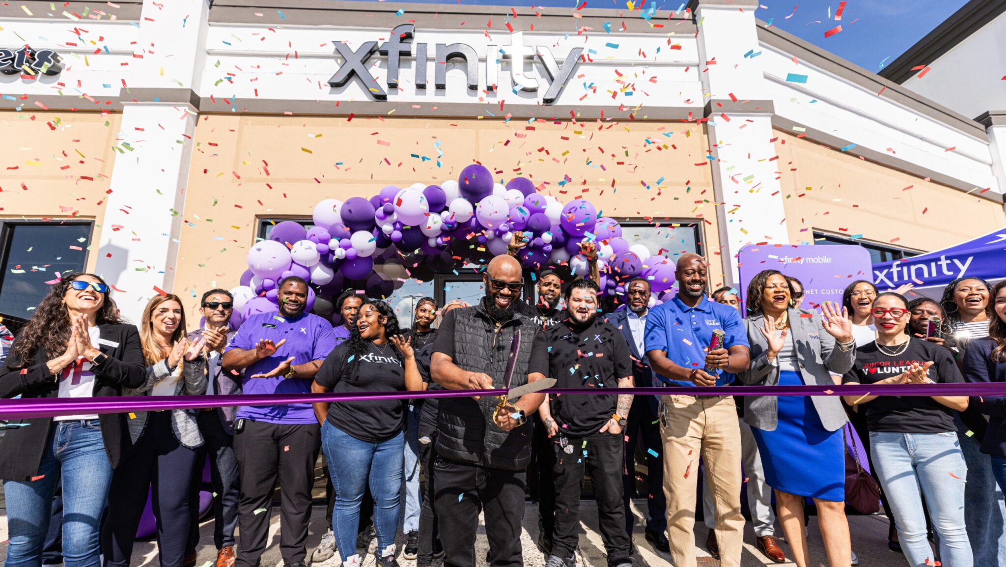 Comcast Opens First Xfinity Store in Tucker, Georgia | Comcast South